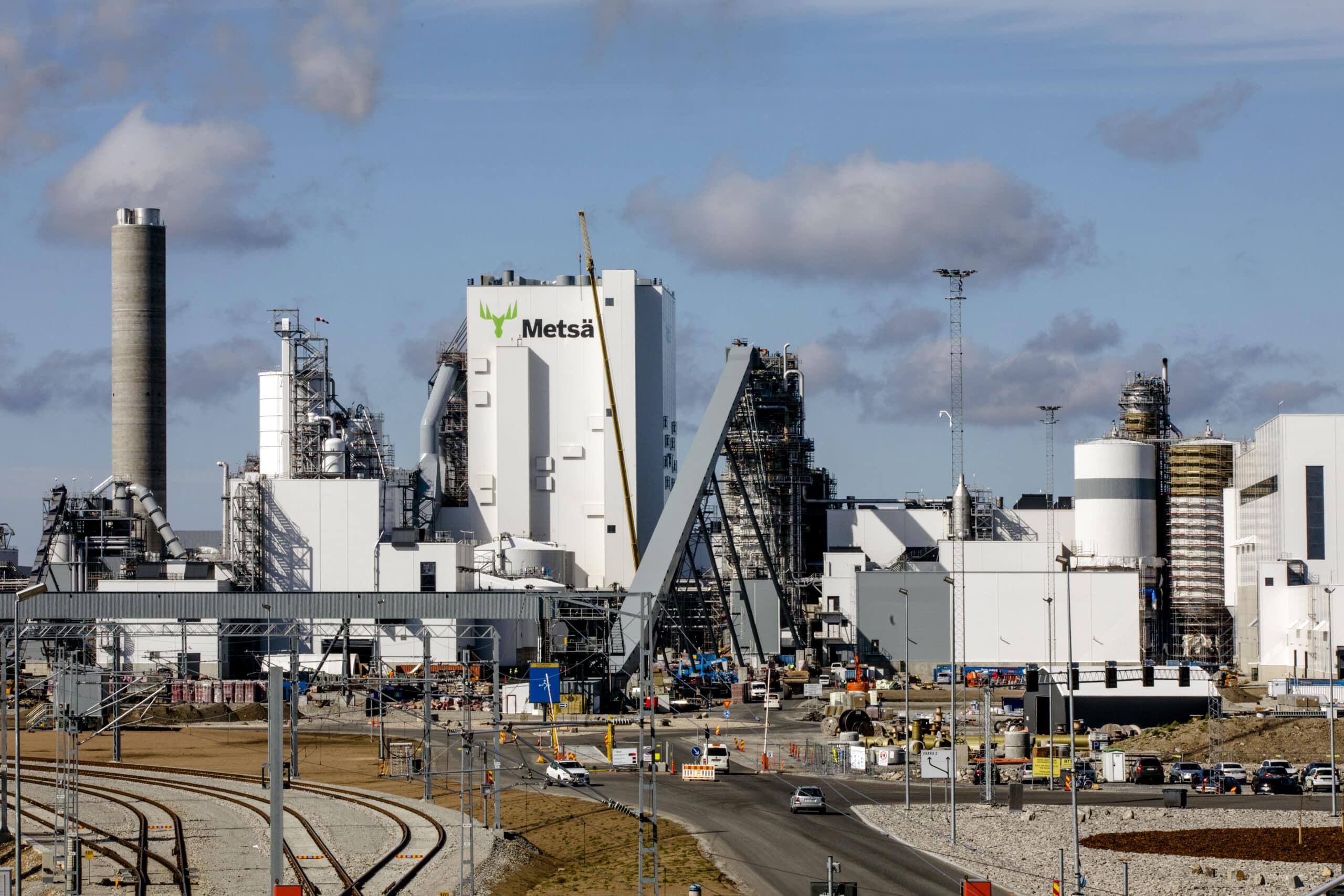 New bioproduct mill and the expanded paperboard mill of Metsä Group ...